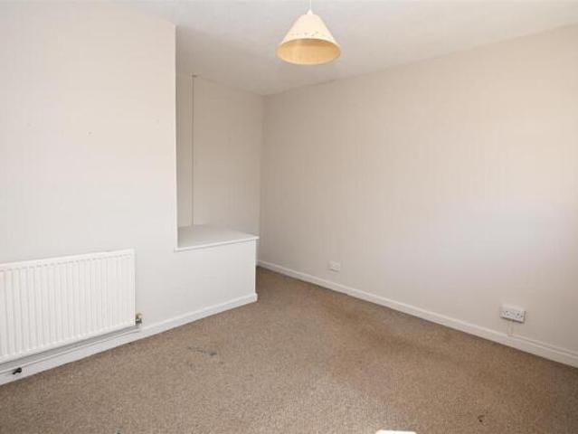 2 bedroom maisonette for sale in White House Close, Basingstoke, RG22