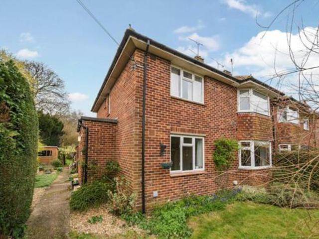 2 Bedroom Maisonette For Sale In Winchester, Hampshire