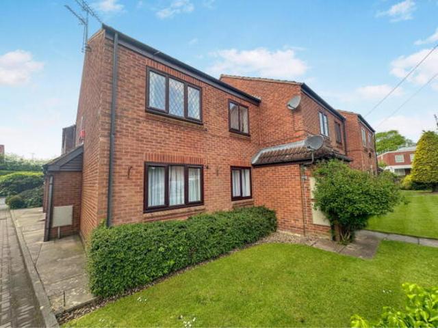 2 bedroom maisonette for sale in Willowdale Grange, Tettenhall, Wolverhampton, WV6 9NY, WV6