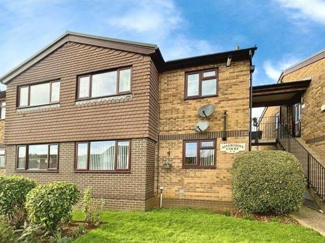 2 Bedroom Maisonette For Sale In Apse Heath