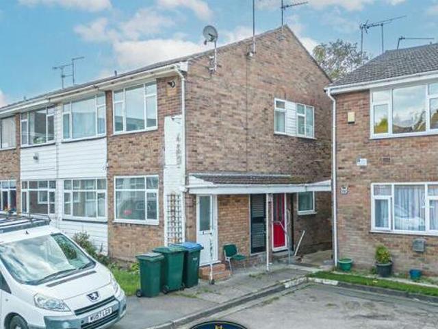 2 Bedroom Maisonette For Sale In Bell Green