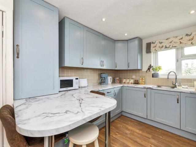 2 bedroom maisonette for sale in Brackyn Road, Cambridge, CB1