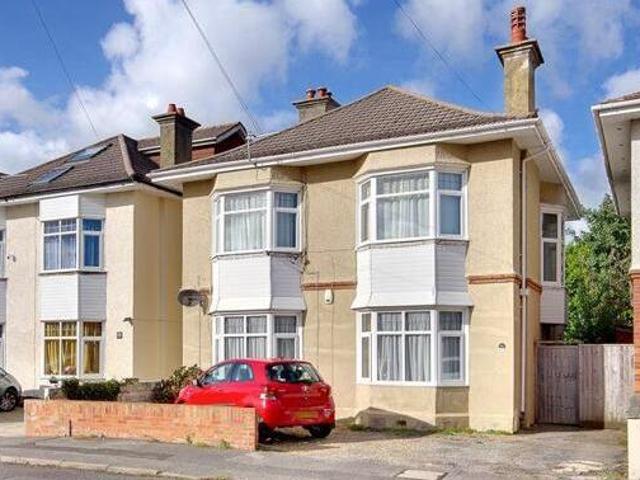 2 Bedroom Maisonette For Sale In Charminster