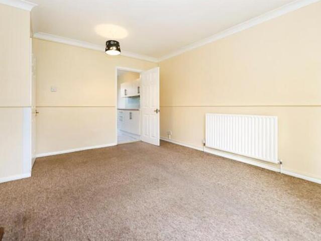 2 bedroom maisonette for sale in Chequerfield Drive, Penn Fields, Wolverhampton, WV3
