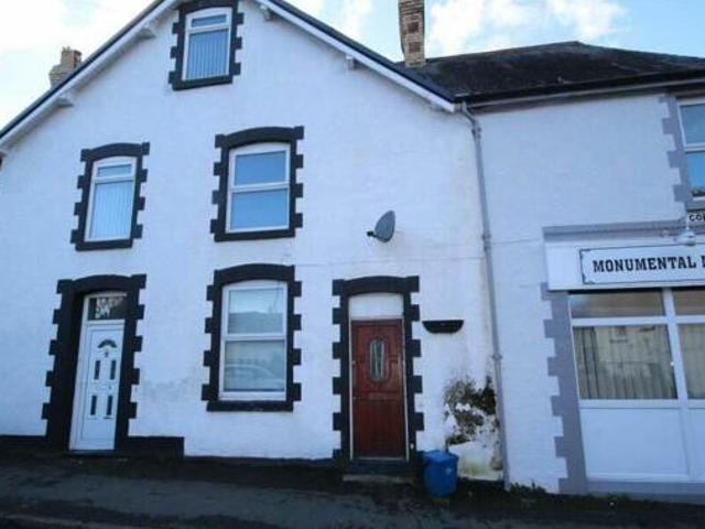 2 Bedroom Maisonette For Sale In Colwyn Bay, Clwyd