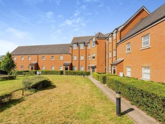 2 Bedroom Maisonette For Sale In Clapham, Bedford