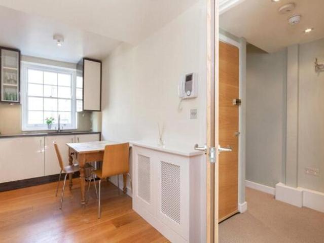 2 bedroom maisonette for sale in Cleveland Street, Fitzrovia, London, W1T