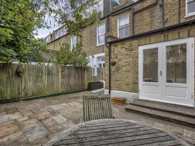 2 bedroom maisonette for sale in Cromford Road, SW18