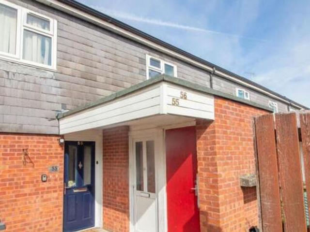 2 Bedroom Maisonette For Sale In Crookhorn