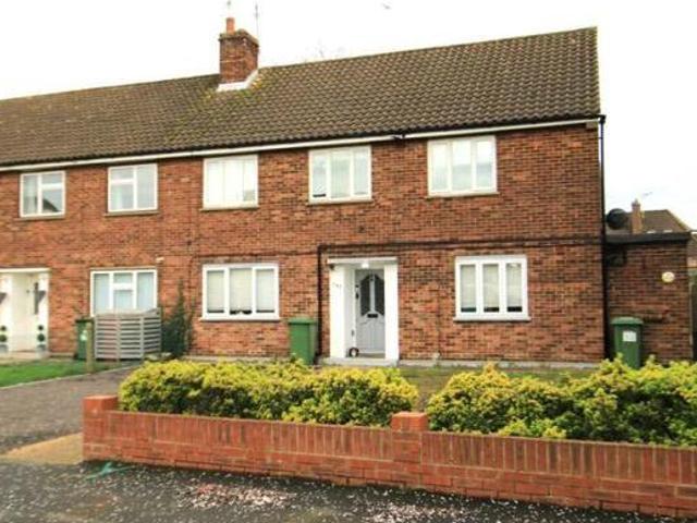 2 Bedroom Maisonette For Sale In Cranham