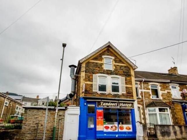 2 Bedroom Maisonette For Sale In Cwmcarn