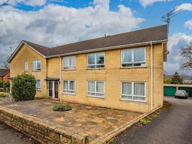 2 Bedroom Maisonette For Sale In Cyncoed