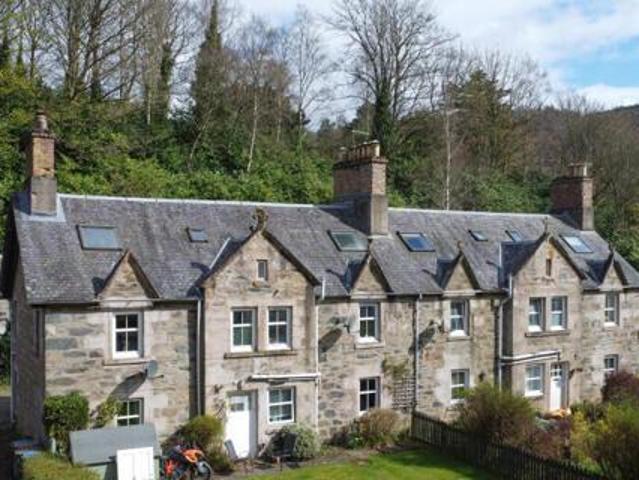 2 Bedroom Maisonette For Sale In Dunkeld
