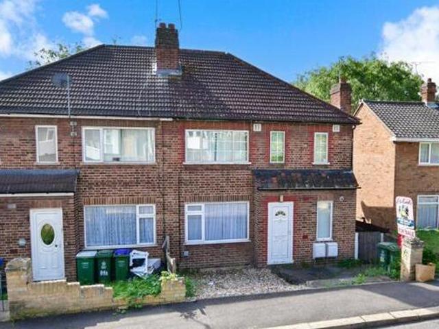 2 Bedroom Maisonette For Sale In Erith