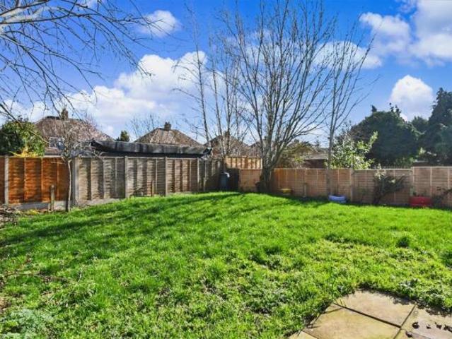 2 bedroom maisonette for sale in Franklin Road, Whitnash, Leamington Spa, CV31
