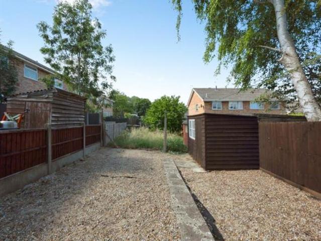 2 bedroom maisonette for sale in Grainger Close, Basingstoke, RG22