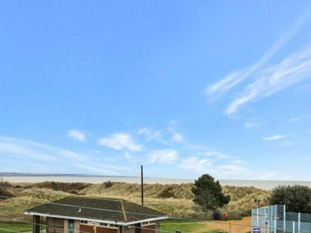 2 Bedroom Maisonette For Sale In Greatstone
