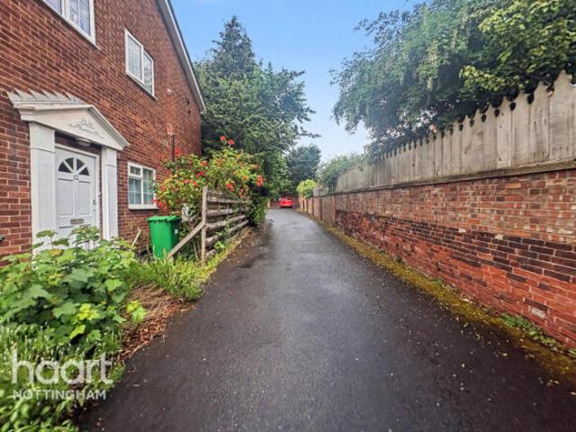2 bedroom maisonette for sale in Gregory Court, Lenton, NG7
