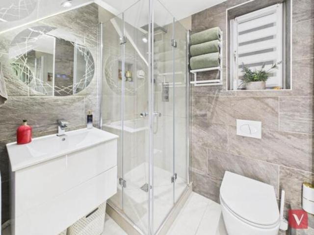 2 bedroom maisonette for sale in Guildford Street, Luton, LU1
