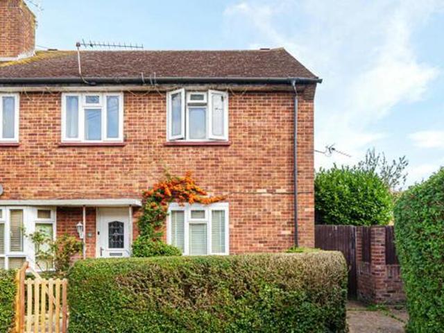 2 Bedroom Maisonette For Sale In Harefield