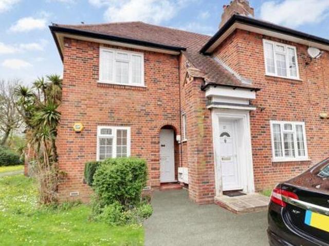 2 Bedroom Maisonette For Sale In Harrow