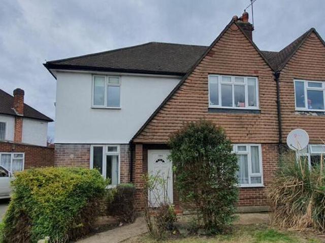 2 Bedroom Maisonette For Sale In Harrow