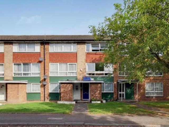 2 Bedroom Maisonette For Sale In Hayes