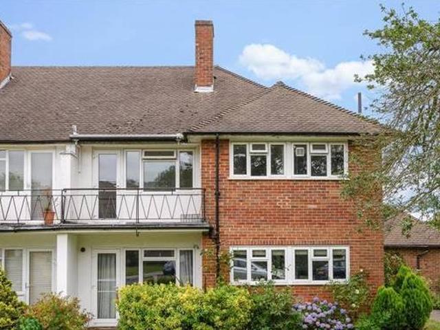 2 bedroom maisonette for sale in Heath Mead Wimbledon London SW19 SW19