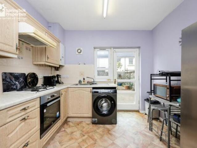 2 bedroom maisonette for sale in Hopetoun Street, Broughton, Edinburgh, EH7