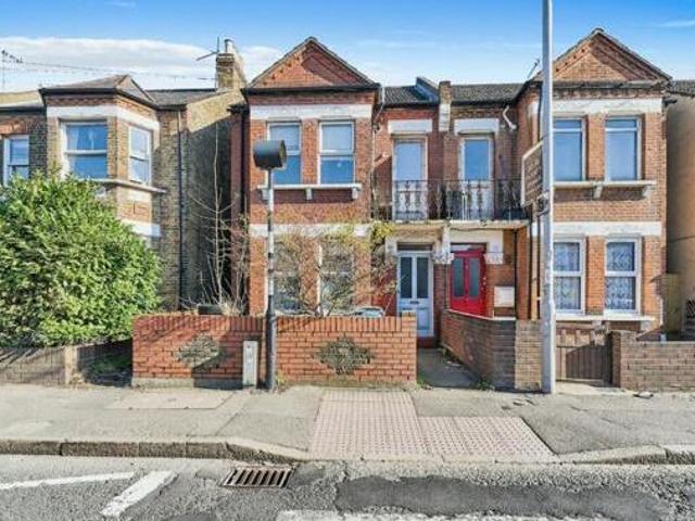2 Bedroom Maisonette For Sale In Kingston Upon Thames