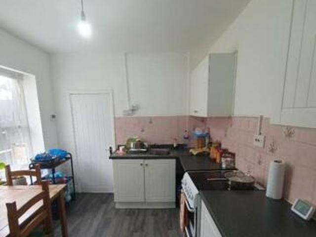2 Bedroom Maisonette For Sale In London