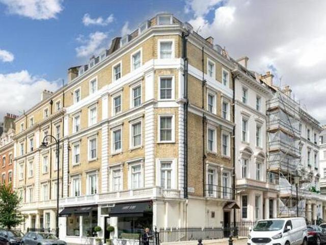 2 Bedroom Maisonette For Sale In London