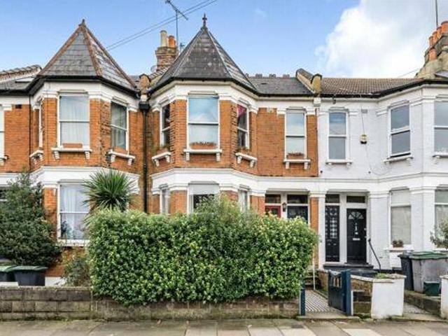 2 Bedroom Maisonette For Sale In London