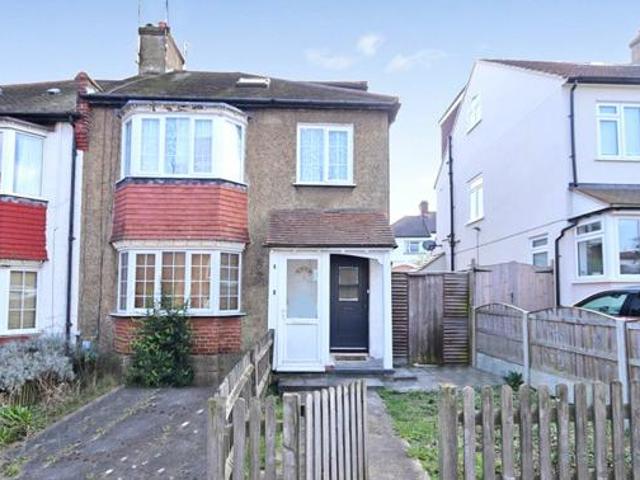2 Bedroom Maisonette For Sale In London