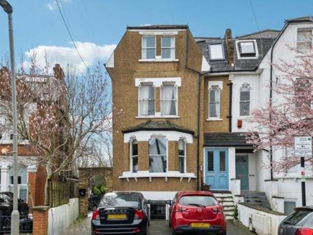 2 Bedroom Maisonette For Sale In London