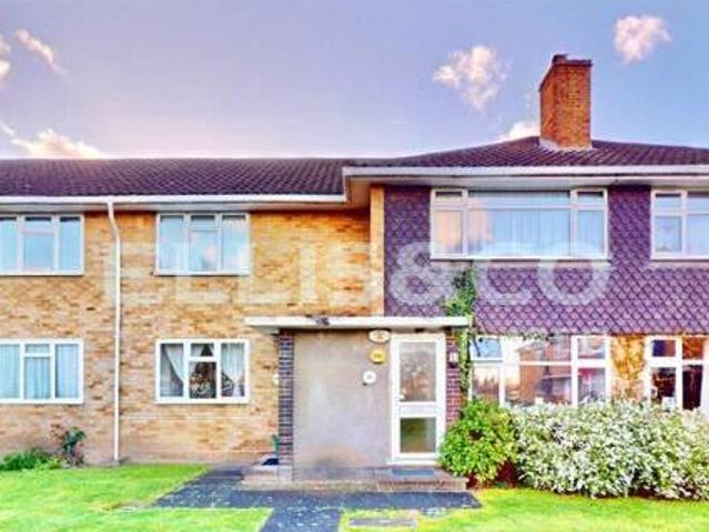 2 Bedroom Maisonette For Sale In London