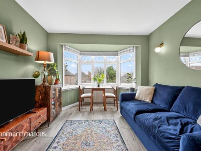 2 bedroom maisonette for sale in Marlborough Road, Feltham, TW13