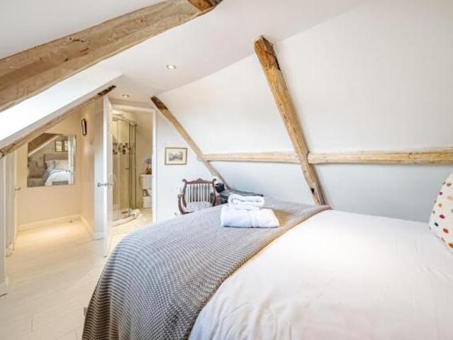 2 bedroom maisonette for sale in Norfolk Buildings, Bath, BA1