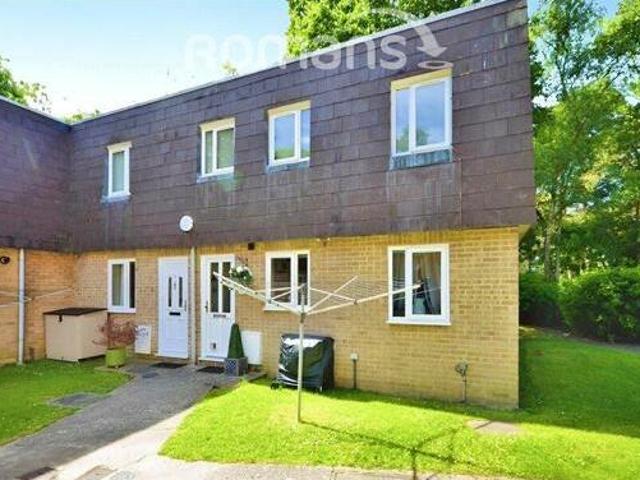 2 Bedroom Maisonette For Sale In Owlsmoor