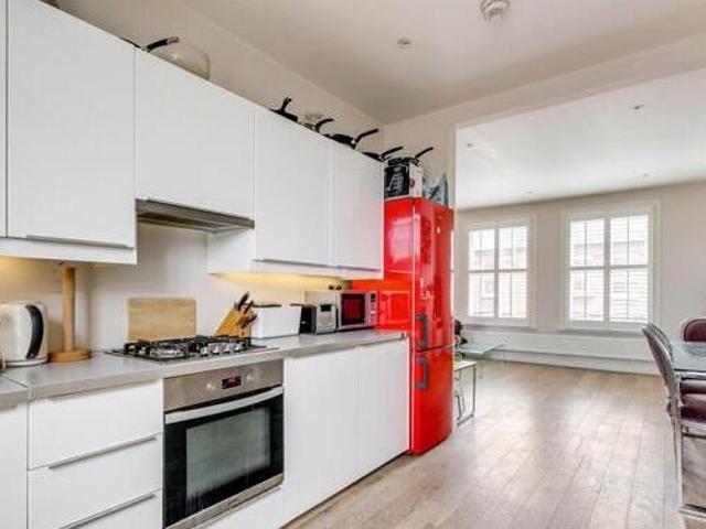 2 Bedroom Maisonette For Sale In Parsons Green