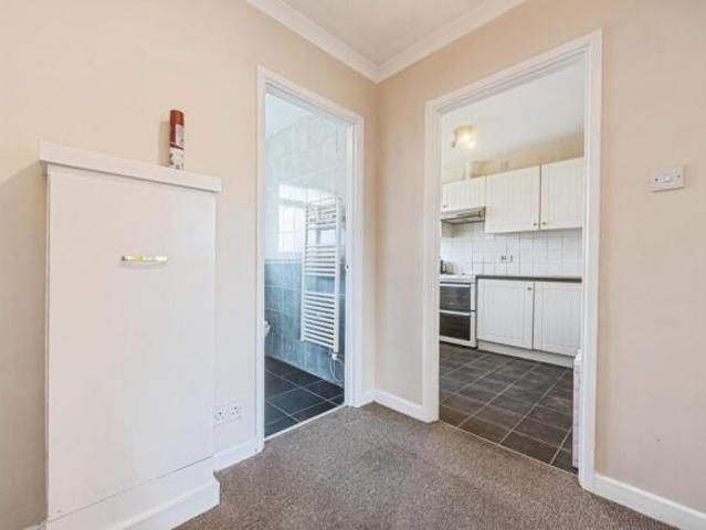 2 bedroom maisonette for sale in Penrith Road, Basingstoke, Hampshire, RG21