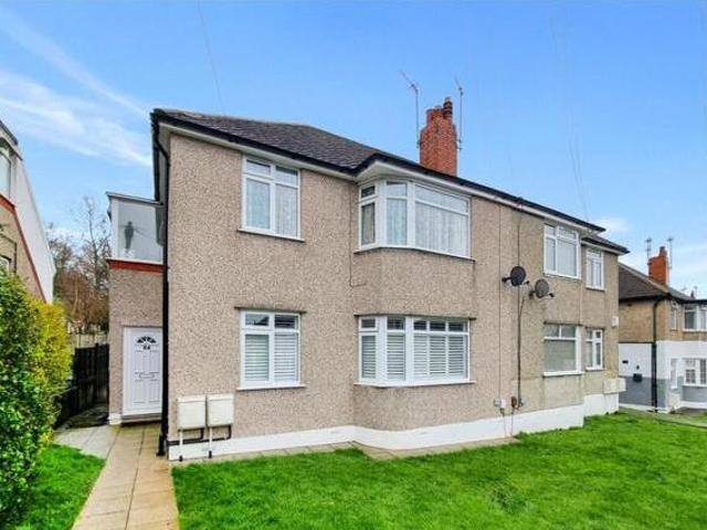 2 Bedroom Maisonette For Sale In Poverest, Kent