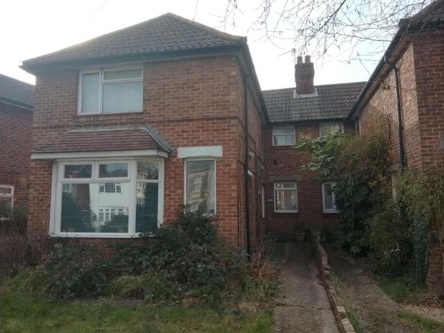 2 bedroom maisonette for sale in Priory Road, Southampton, SO17