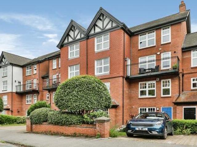 2 Bedroom Maisonette For Sale In Scarborough, North Yorkshire