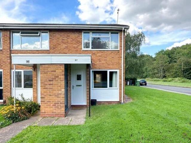 2 Bedroom Maisonette For Sale In Shirley