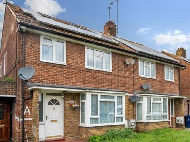 2 Bedroom Maisonette For Sale In Southall