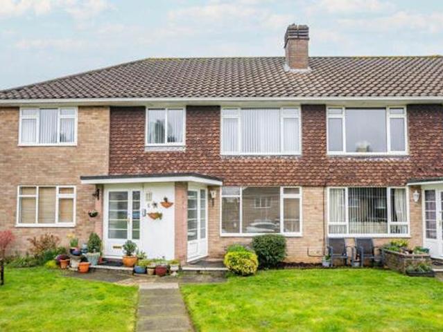2 Bedroom Maisonette For Sale In St. Albans, Hertfordshire