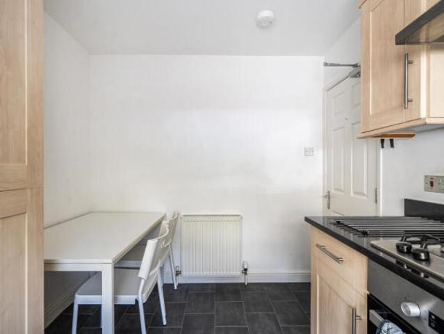 2 bedroom maisonette for sale in St. James's Park, Bath, Somerset, BA1