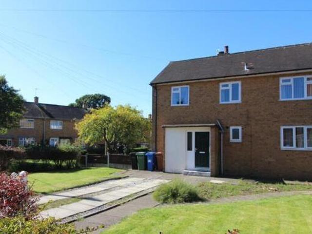 2 Bedroom Maisonette For Sale In Stockport, Cheshire