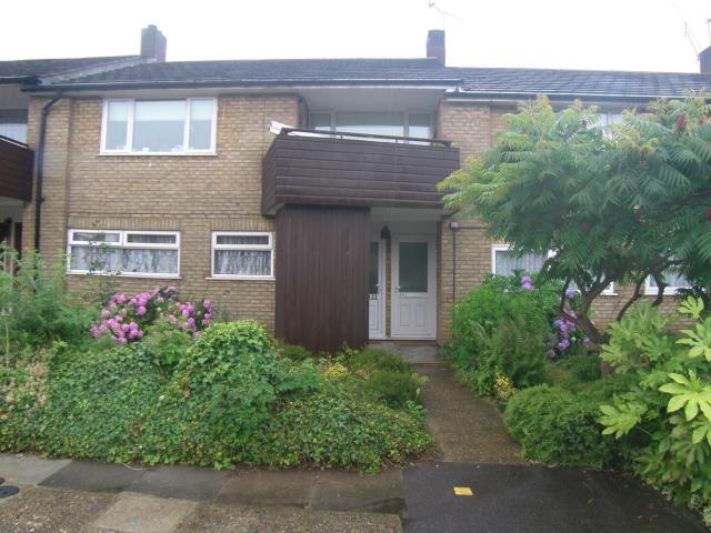 2 Bedroom Maisonette for rent at Florence Close Hornchurch